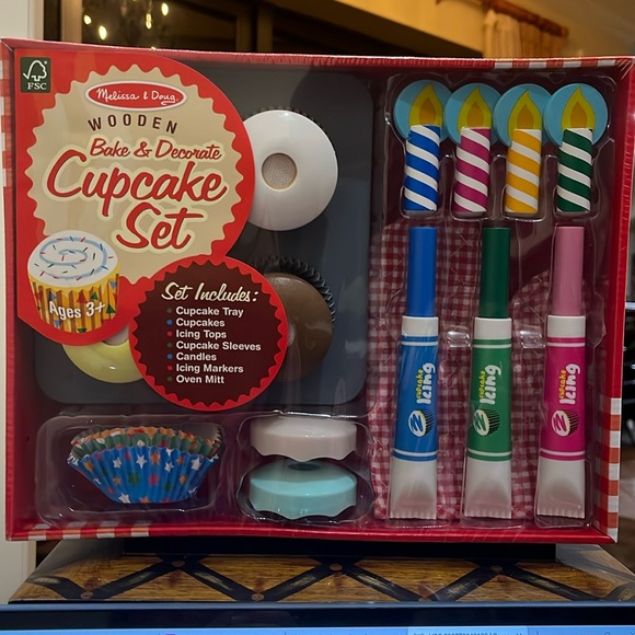 Melissa & Doug | Toys | Melissa Doug Wooden Cupcake Set | Poshmark